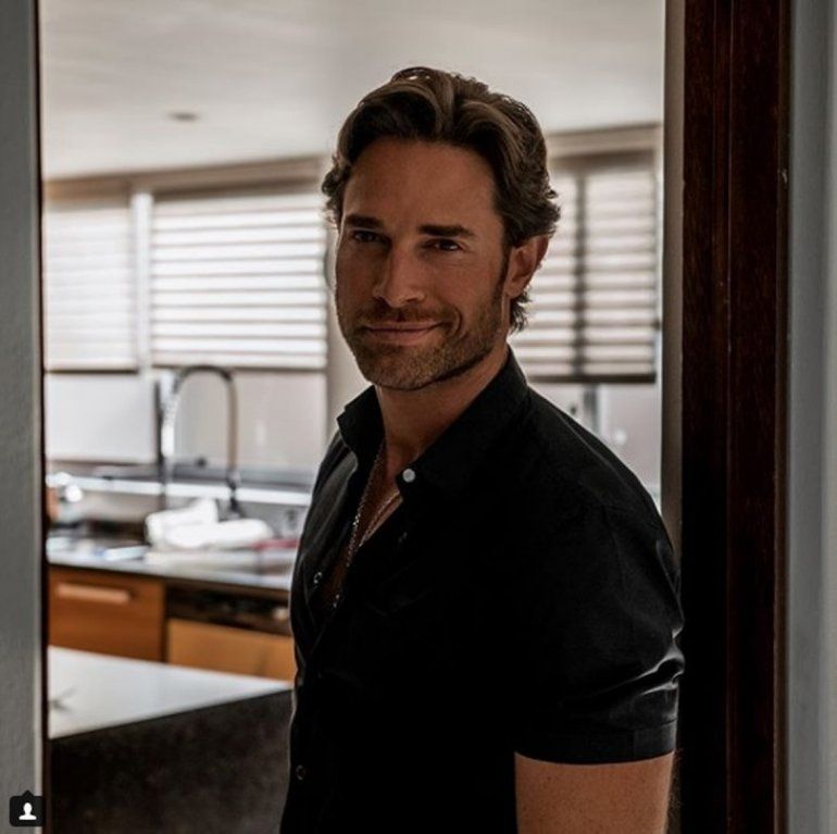 El platinado es tendencia: el guapísimo actor Sebastián Rulli cambió de ...