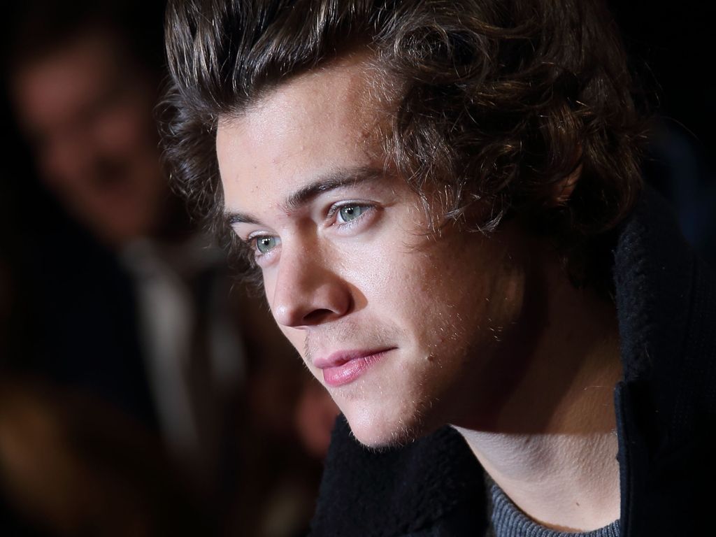 Harry Styles estrenó su primera canción como solista Harry Styles estrenó su primera canción como solista