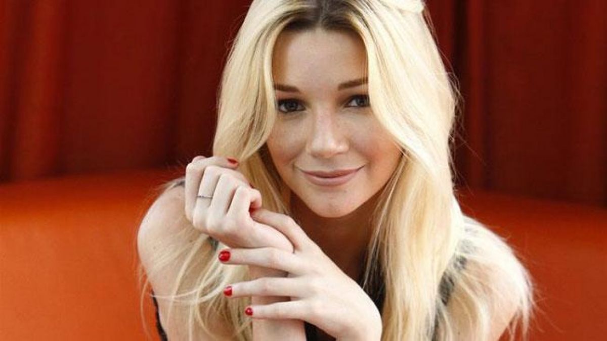 Micaela Breque confesó que tiene un disco rígido lleno de fotos hot