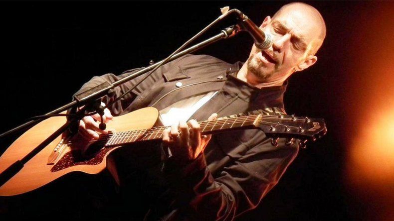 Murió Ulises Butrón, el músico que tocó con todos y fue la voz de Tanguito