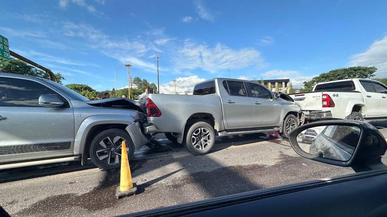 Choque en cadena en Ruta 66: tres camionetas impactaron y el tránsito ...