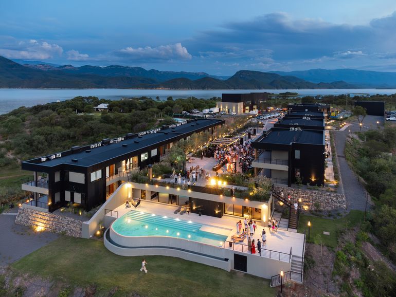 Saltapor presentó Chapitel en el Dique Cabra Corral y lanzó a Neos, su nueva Desarrolladora