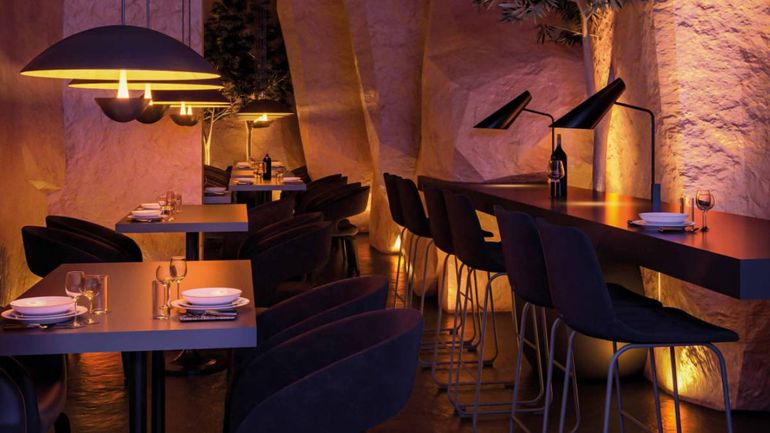 Germán Jiménez inaugura su nuevo estudio con un desfile arquitectónico