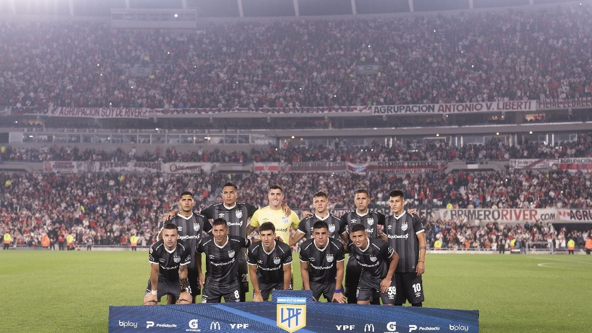 Atlético Tucumán logró una victoria como anfitrión por 2 a 1 frente a ...