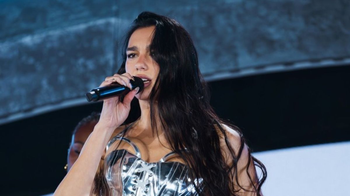 Dua Lipa deslumbra en River cantando Soda Stereo y sus éxitos