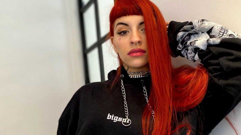 Cazzu estrenó un nuevo tema y apuesta al “turreo“