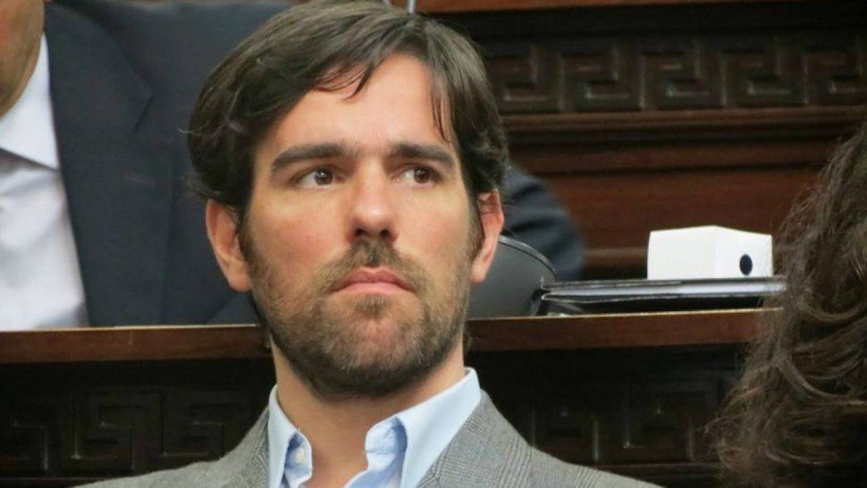 El PTS eligió a del Caño como precandidato presidencial para el FIT