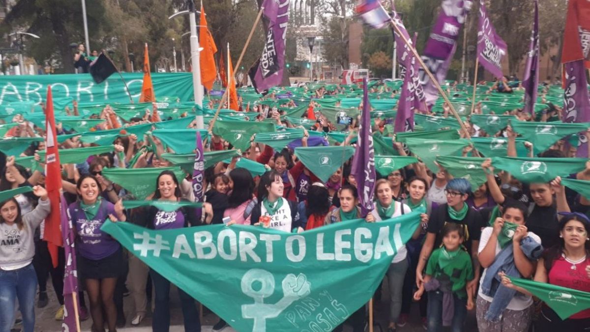 El Gobierno dijo que es inminente la legalización del aborto