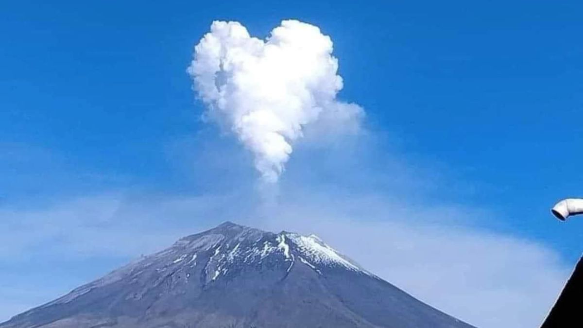 Un volcán lanzó humo en forma de corazón y revivió una vieja leyenda de ...